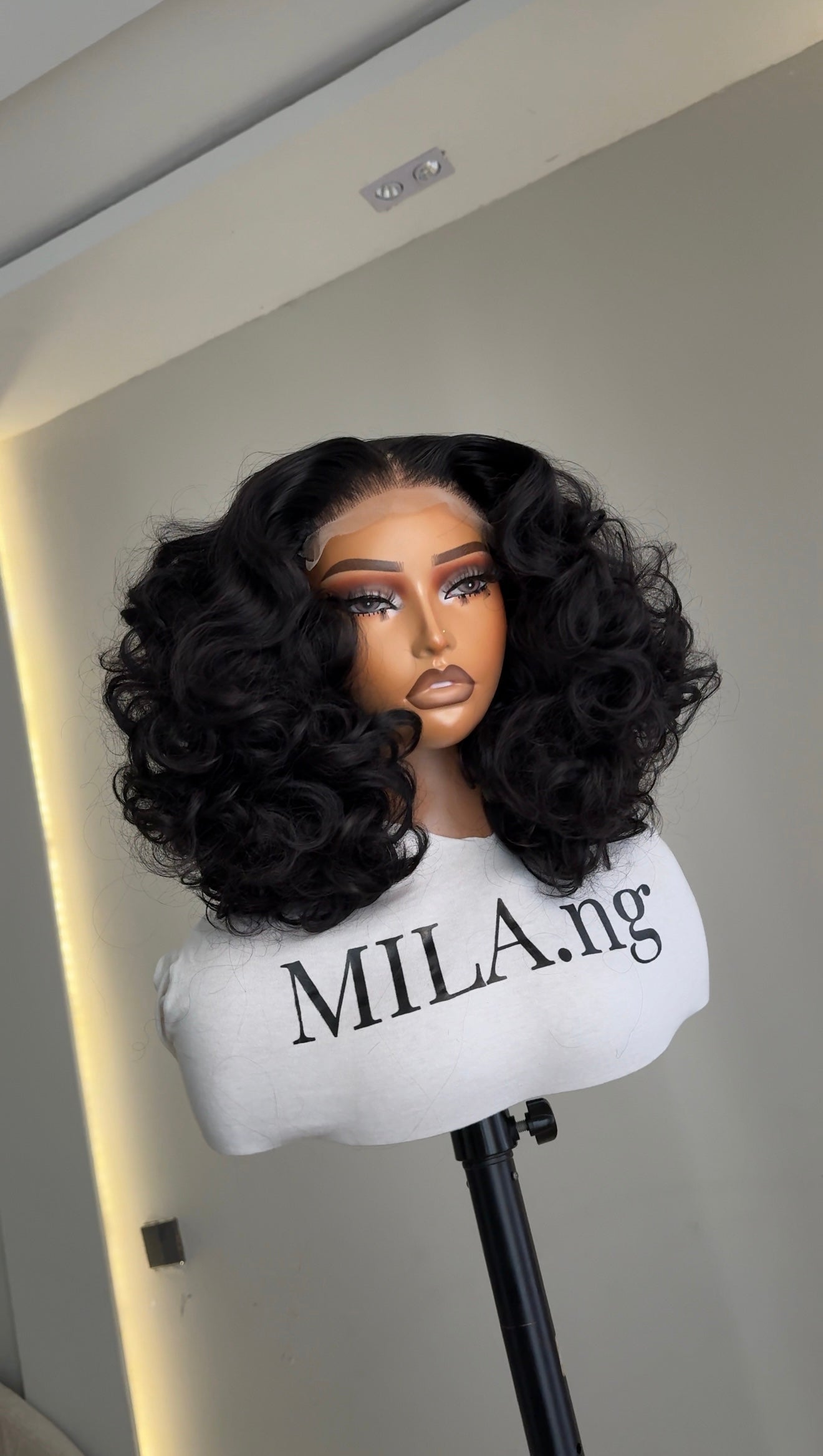 Wig Charlotte (Black) – mila.ng